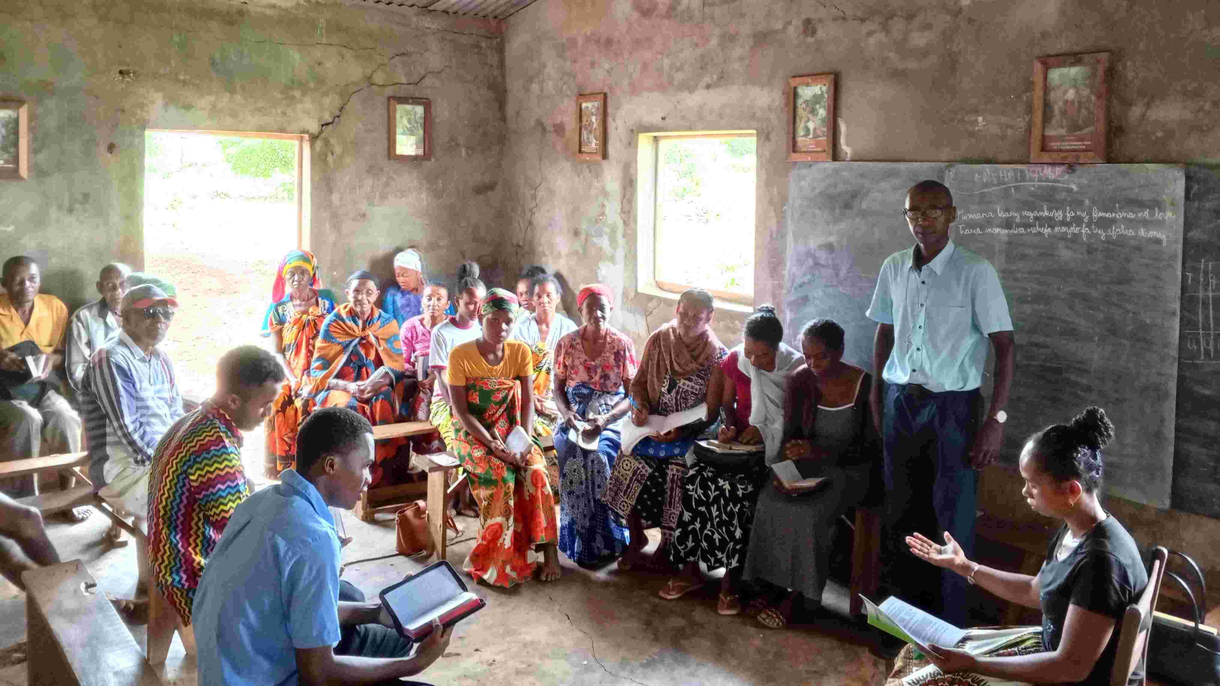 Rooted in Jesus is invading our diocese! | The Mathetes Trust